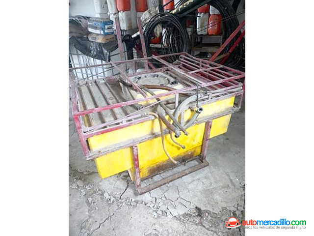 Land Rover Cuba de Fumigación - Córdoba - AutoMercadillo.com